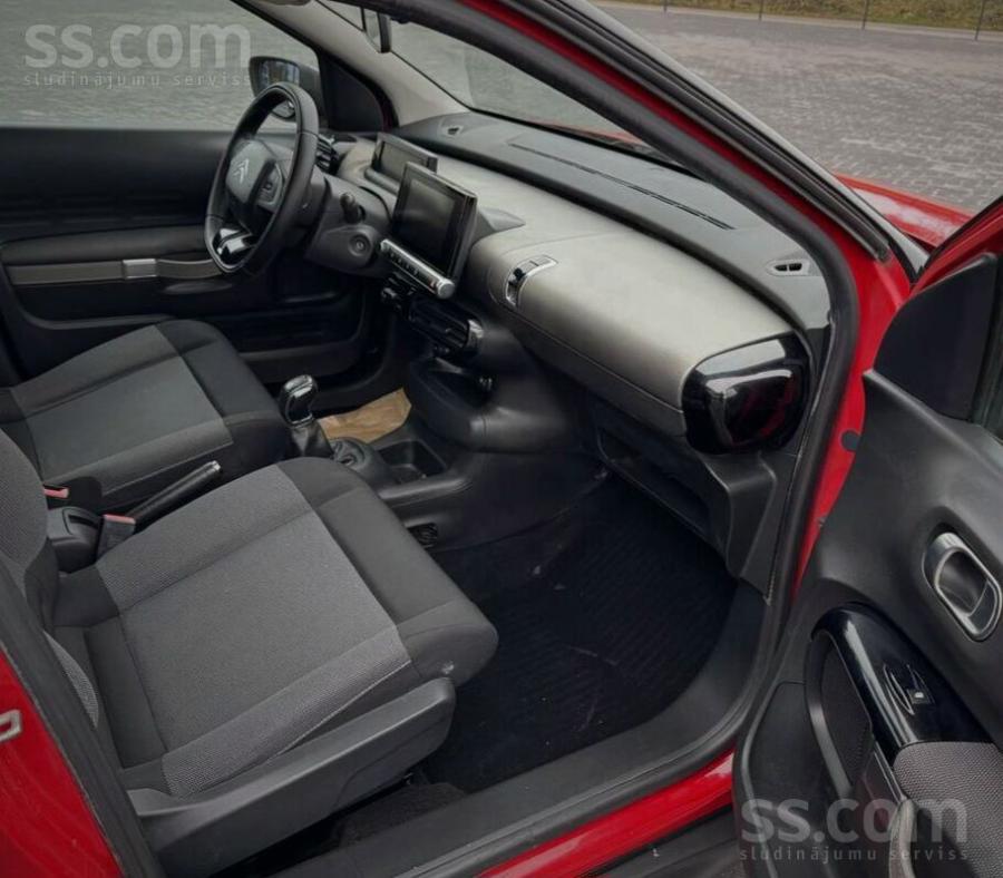 Red Citroen C4 Cactus 2015 in Telschi, with an engine capacity of 1.20 L and mileage of 193 thousand km for 4699 €, photo 13 on AUTOMOTO.COM.LV
