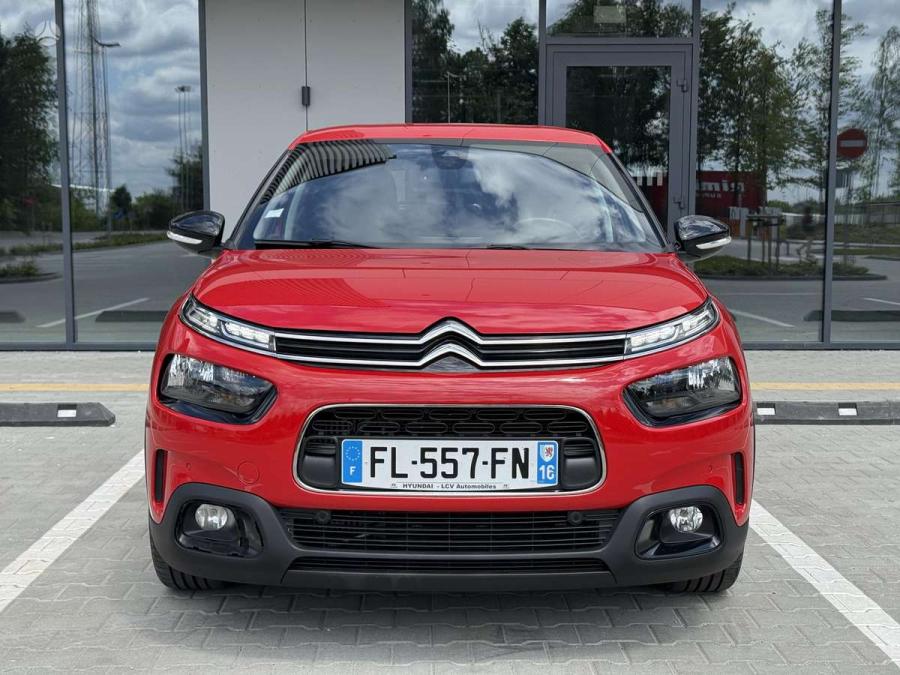 Sarkans Citroen C4 Cactus 2019 Viļņa, ar dzinēja tilpumu 1.20 L un nobraukumu 97 tūkst. km par 8500 €, foto 12 vietnē AUTOMOTO.COM.LV