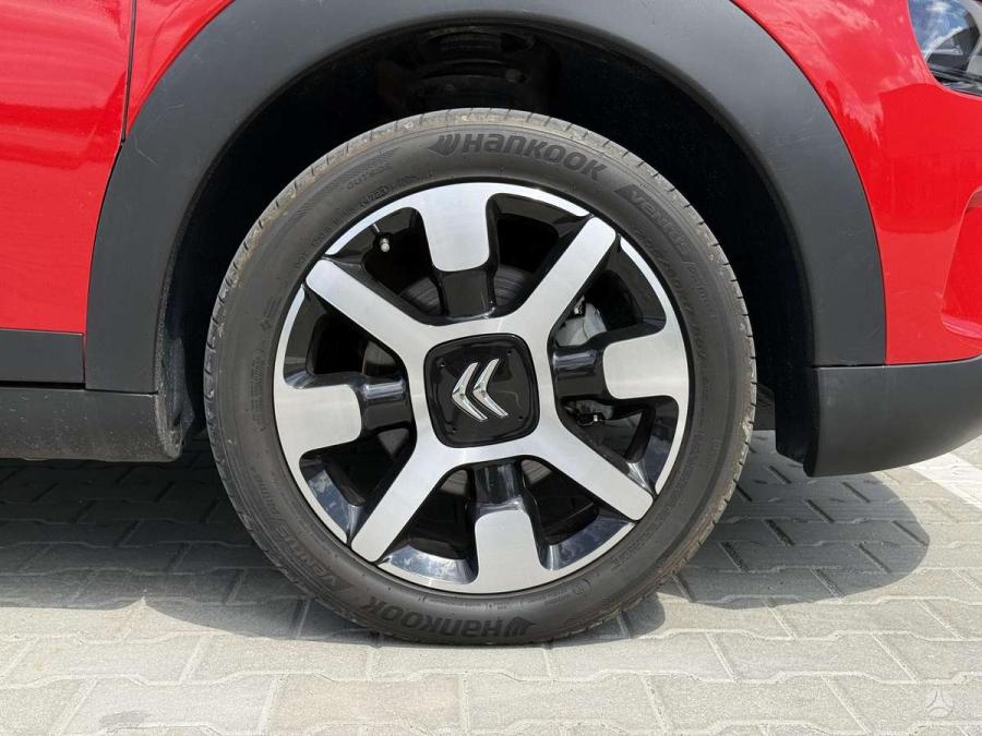 Sarkans Citroen C4 Cactus 2019 Viļņa, ar dzinēja tilpumu 1.20 L un nobraukumu 97 tūkst. km par 8500 €, foto 13 vietnē AUTOMOTO.COM.LV