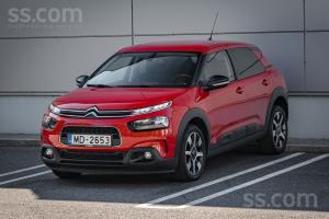 Sarkans Citroen C4 Cactus 2019 Rīga, ar dzinēja tilpumu 1.20 L un nobraukumu 133 tūkst. km par 7990 €, foto  vietnē AUTOMOTO.COM.LV