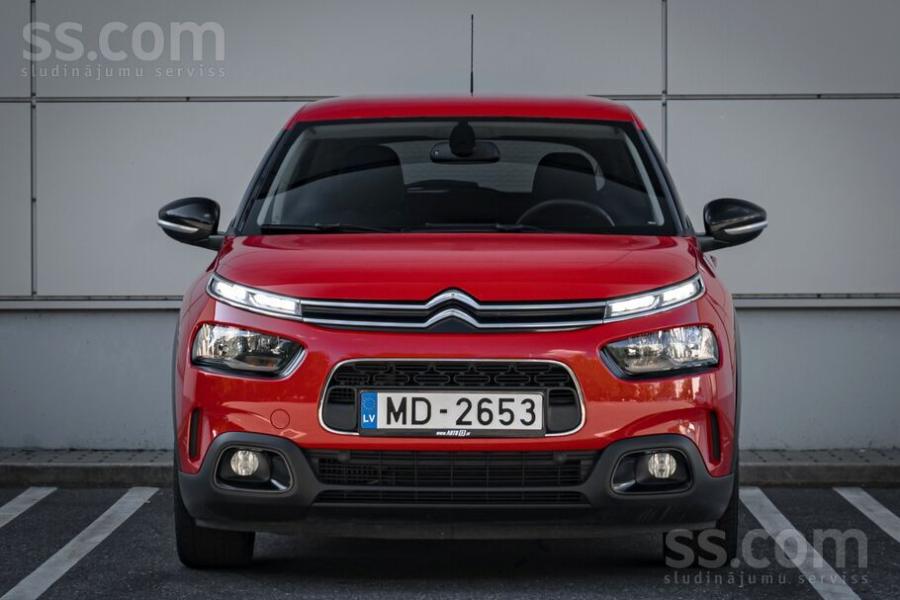 Sarkans Citroen C4 Cactus 2019 Rīga, ar dzinēja tilpumu 1.20 L un nobraukumu 133 tūkst. km par 7990 €, foto 3 vietnē AUTOMOTO.COM.LV