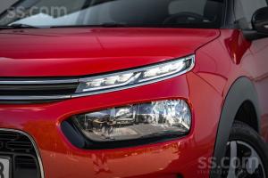Sarkans Citroen C4 Cactus 2019 Rīga, ar dzinēja tilpumu 1.20 L un nobraukumu 133 tūkst. km par 7990 €, foto 9 vietnē AUTOMOTO.COM.LV