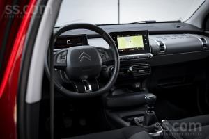 Sarkans Citroen C4 Cactus 2019 Rīga, ar dzinēja tilpumu 1.20 L un nobraukumu 133 tūkst. km par 7990 €, foto 18 vietnē AUTOMOTO.COM.LV