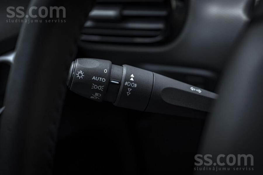Sarkans Citroen C4 Cactus 2019 Rīga, ar dzinēja tilpumu 1.20 L un nobraukumu 133 tūkst. km par 7990 €, foto 20 vietnē AUTOMOTO.COM.LV