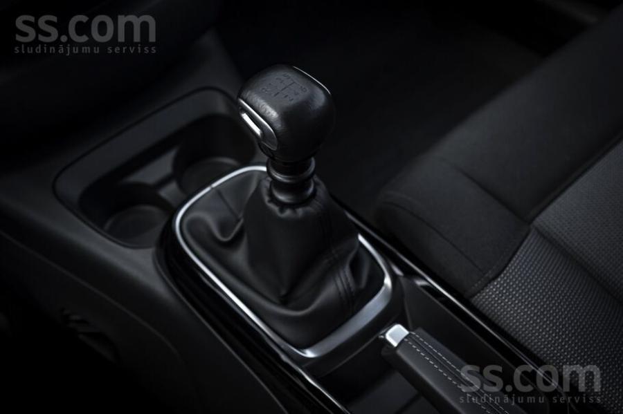 Sarkans Citroen C4 Cactus 2019 Rīga, ar dzinēja tilpumu 1.20 L un nobraukumu 133 tūkst. km par 7990 €, foto 25 vietnē AUTOMOTO.COM.LV