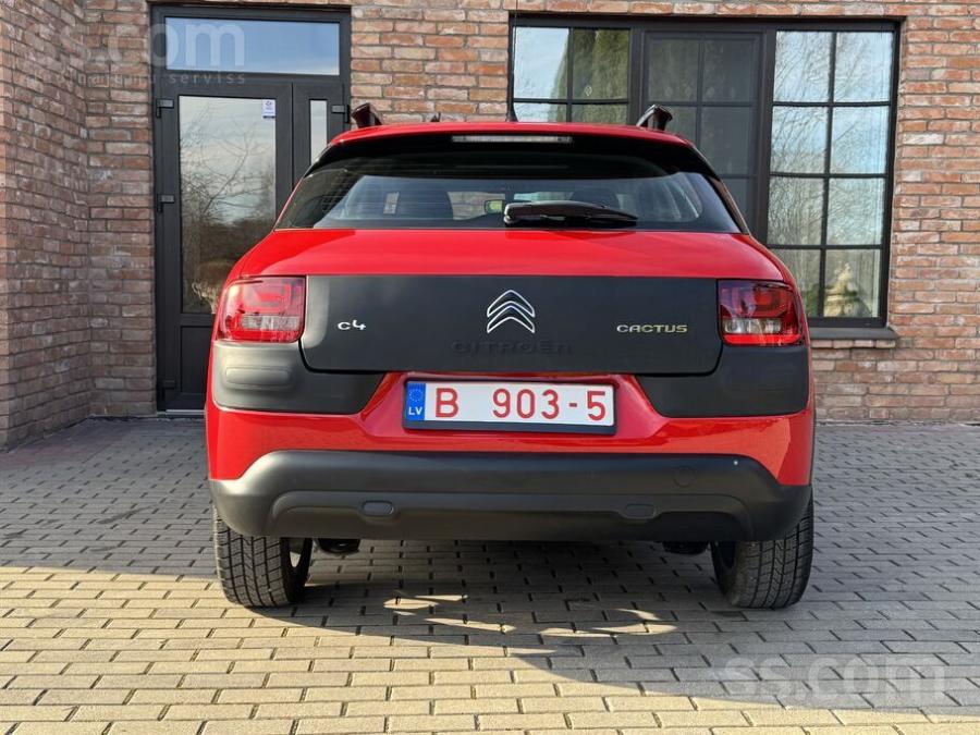 Red Citroen C4 Cactus 2014 in Jelgava, with an engine capacity of 1.20 L and mileage of 0 thousand km for 6500 €, photo 8 on AUTOMOTO.COM.LV