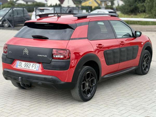 Sarkans Citroen C4 Cactus 2014 Tauragė, ar dzinēja tilpumu 1.20 L un nobraukumu 120 tūkst. km par 4500 €, foto 4 vietnē AUTOMOTO.COM.LV