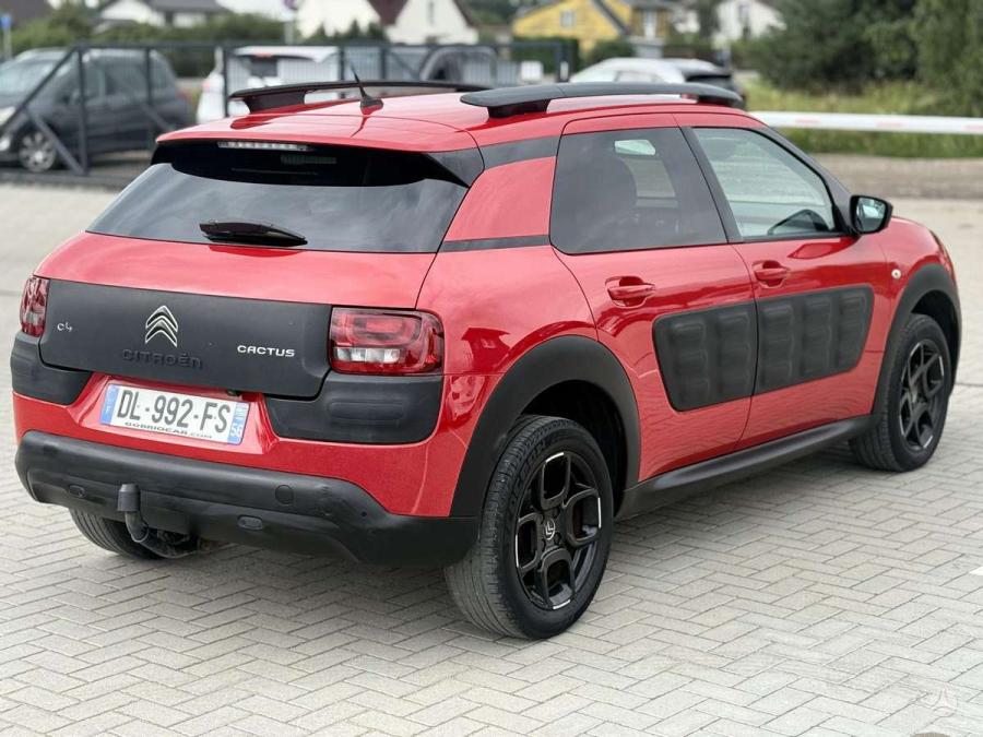 Sarkans Citroen C4 Cactus 2014 Tauragė, ar dzinēja tilpumu 1.20 L un nobraukumu 120 tūkst. km par 4500 €, foto 5 vietnē AUTOMOTO.COM.LV