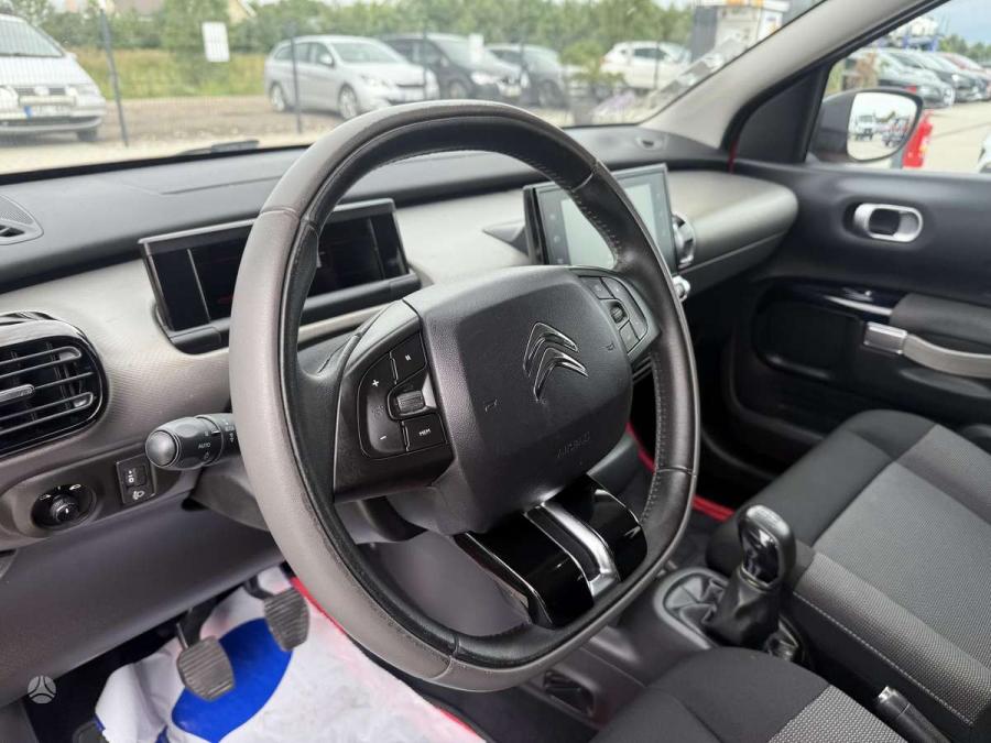Sarkans Citroen C4 Cactus 2014 Tauragė, ar dzinēja tilpumu 1.20 L un nobraukumu 120 tūkst. km par 4500 €, foto 13 vietnē AUTOMOTO.COM.LV