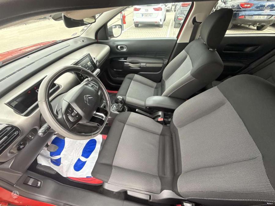Sarkans Citroen C4 Cactus 2014 Tauragė, ar dzinēja tilpumu 1.20 L un nobraukumu 120 tūkst. km par 4500 €, foto 16 vietnē AUTOMOTO.COM.LV