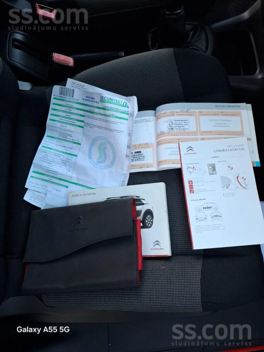 Red Citroen C4 Cactus 2015 in Cesis, with an engine capacity of 1.20 L and mileage of 167 thousand km for 5250 €, photo 14 on AUTOMOTO.COM.LV