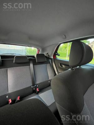 Red Citroen C4 Cactus 2015 in Cesis, with an engine capacity of 1.20 L and mileage of 167 thousand km for 5250 €, photo 17 on AUTOMOTO.COM.LV