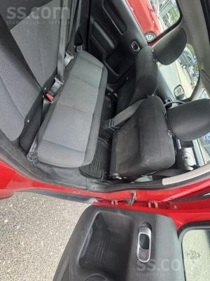 Sarkans Citroen C4 Cactus 2015 Rīga, ar dzinēja tilpumu 1.60 L un nobraukumu 268 tūkst. km par 3500 €, foto 13 vietnē AUTOMOTO.COM.LV