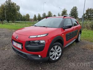 Red Citroen C4 Cactus 2015 in Ogre, with an engine capacity of 1.20 L and mileage of 128 thousand km for 4990 €, photo  on AUTOMOTO.COM.LV
