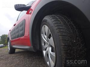 Red Citroen C4 Cactus 2015 in Ogre, with an engine capacity of 1.20 L and mileage of 128 thousand km for 4990 €, photo 16 on AUTOMOTO.COM.LV