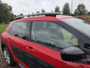 Red Citroen C4 Cactus 2015 in Ogre, with an engine capacity of 1.20 L and mileage of 128 thousand km for 4990 €, photo 19 on AUTOMOTO.COM.LV