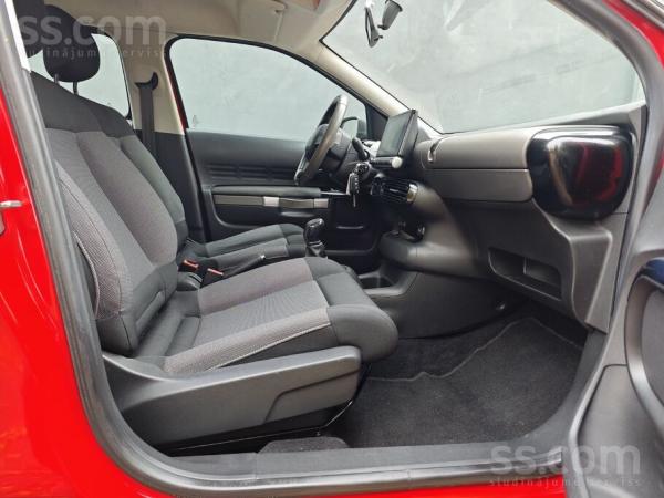 Ситроен C4 Кактус 2015 в Огре на AUTOMOTO.COM.LV Красный Ситроен C4 Кактус 2015 в Огре, объемом двигателя 1.20 л и пробегом 128 тыс. км за 4990 €, фото 10 на AUTOMOTO.COM.LV