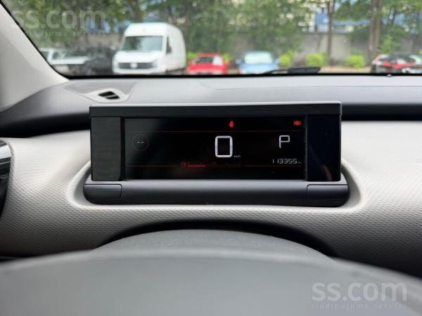 Sarkans Citroen C4 Cactus 2018 Rīga, ar dzinēja tilpumu 1.20 L un nobraukumu 113 tūkst. km par 8500 €, foto 7 vietnē AUTOMOTO.COM.LV