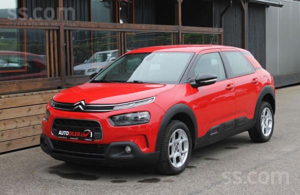 Sarkans Citroen C4 Cactus 2018 Rīga, ar dzinēja tilpumu 1.20 L un nobraukumu 0 tūkst. km par 8850 €, foto 2 vietnē AUTOMOTO.COM.LV