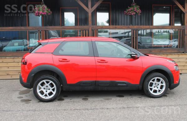 Sarkans Citroen C4 Cactus 2018 Rīga, ar dzinēja tilpumu 1.20 L un nobraukumu 0 tūkst. km par 8850 €, foto 7 vietnē AUTOMOTO.COM.LV
