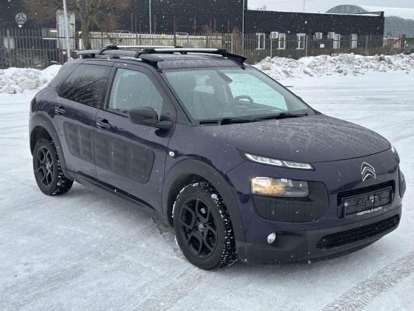 Violet Citroen C4 Cactus 2014 in Marijampole, with an engine capacity of 1.56 L and mileage of 211 thousand km for 4700 €, photo 3 on AUTOMOTO.COM.LV