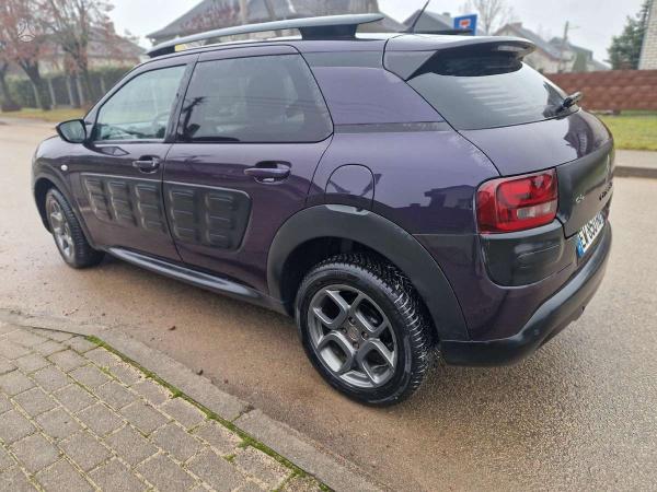Violets Citroen C4 Cactus 2016 Tauragė, ar dzinēja tilpumu 1.60 L un nobraukumu 217 tūkst. km par 4650 €, foto 4 vietnē AUTOMOTO.COM.LV