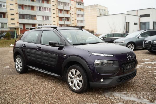 Violets Citroen C4 Cactus 2016 Liepāja, ar dzinēja tilpumu 1.20 L un nobraukumu 142 tūkst. km par 5800 €, foto 3 vietnē AUTOMOTO.COM.LV