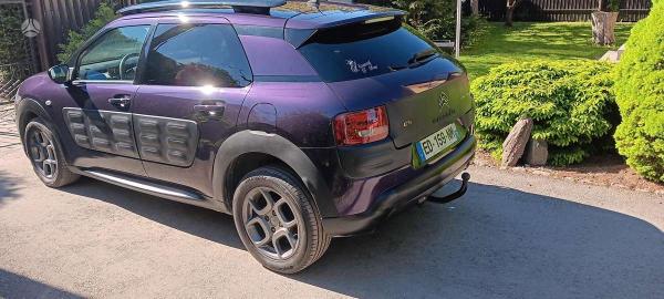 Violets Citroen C4 Cactus 2016 Panevēža, ar dzinēja tilpumu 1.60 L un nobraukumu 181 tūkst. km par 6200 €, foto 2 vietnē AUTOMOTO.COM.LV