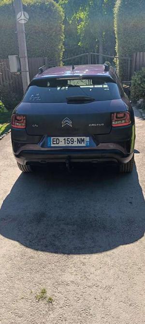 Violets Citroen C4 Cactus 2016 Panevēža, ar dzinēja tilpumu 1.60 L un nobraukumu 181 tūkst. km par 6200 €, foto 6 vietnē AUTOMOTO.COM.LV