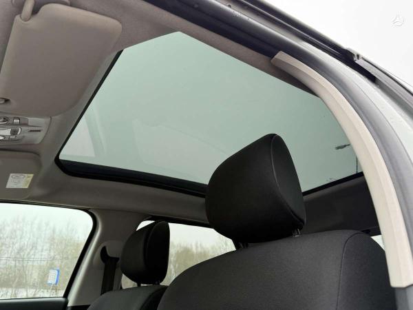 White Citroen C4 Cactus 2014 in Vilnius, with an engine capacity of 1.56 L and mileage of 247 thousand km for 6400 €, photo 11 on AUTOMOTO.COM.LV