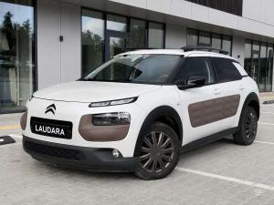 White Citroen C4 Cactus 2014 in Vilnius, with an engine capacity of 1.56 L and mileage of 247 thousand km for 6200 €, photo  on AUTOMOTO.COM.LV