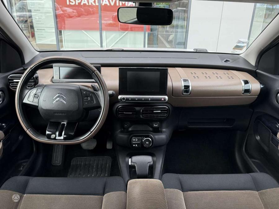 Balts Citroen C4 Cactus 2014 Viļņa, ar dzinēja tilpumu 1.56 L un nobraukumu 247 tūkst. km par 6200 €, foto 11 vietnē AUTOMOTO.COM.LV