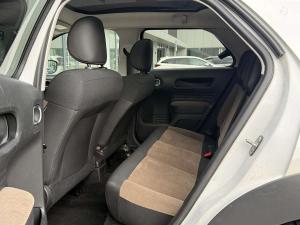 Balts Citroen C4 Cactus 2014 Viļņa, ar dzinēja tilpumu 1.56 L un nobraukumu 247 tūkst. km par 6200 €, foto 14 vietnē AUTOMOTO.COM.LV