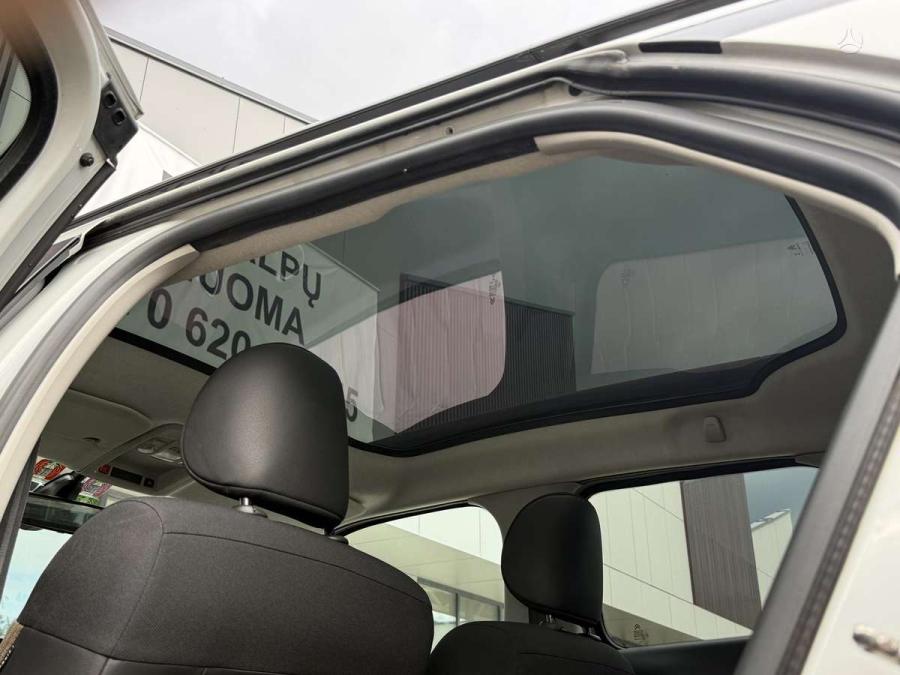 Balts Citroen C4 Cactus 2014 Viļņa, ar dzinēja tilpumu 1.56 L un nobraukumu 247 tūkst. km par 6200 €, foto 15 vietnē AUTOMOTO.COM.LV
