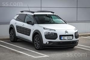 White Citroen C4 Cactus 2015 in Riga, with an engine capacity of 1.60 L and mileage of 0 thousand km for 5950 €, photo 4 on AUTOMOTO.COM.LV