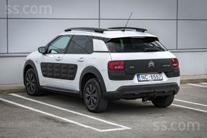White Citroen C4 Cactus 2015 in Riga, with an engine capacity of 1.60 L and mileage of 0 thousand km for 5950 €, photo 7 on AUTOMOTO.COM.LV