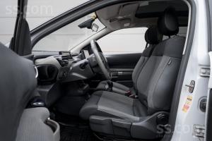 White Citroen C4 Cactus 2015 in Riga, with an engine capacity of 1.60 L and mileage of 0 thousand km for 5950 €, photo 10 on AUTOMOTO.COM.LV