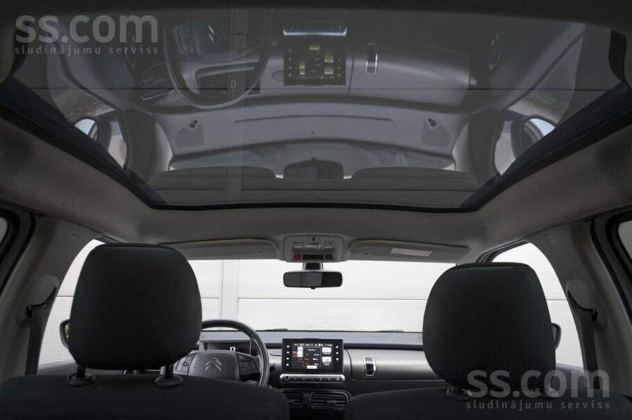 White Citroen C4 Cactus 2015 in Riga, with an engine capacity of 1.60 L and mileage of 0 thousand km for 5950 €, photo 14 on AUTOMOTO.COM.LV