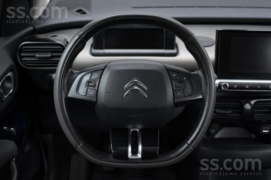 White Citroen C4 Cactus 2015 in Riga, with an engine capacity of 1.60 L and mileage of 0 thousand km for 5950 €, photo 20 on AUTOMOTO.COM.LV