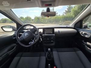 White Citroen C4 Cactus 2015 in Marijampole, with an engine capacity of 1.60 L and mileage of 181 thousand km for 3950 €, photo 15 on AUTOMOTO.COM.LV