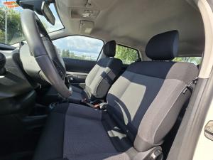 White Citroen C4 Cactus 2015 in Marijampole, with an engine capacity of 1.60 L and mileage of 181 thousand km for 3950 €, photo 19 on AUTOMOTO.COM.LV