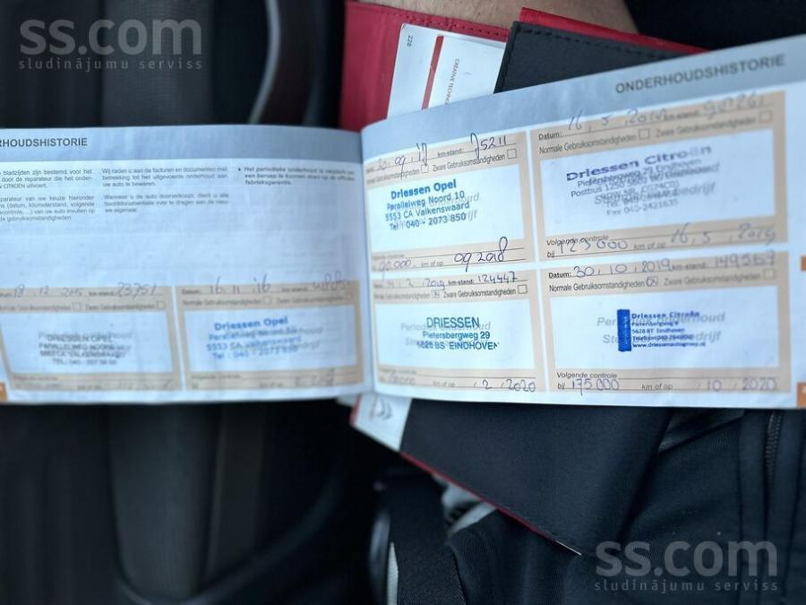 White Citroen C4 Cactus 2015 in Riga, with an engine capacity of 1.60 L and mileage of 347 thousand km for 2600 €, photo 12 on AUTOMOTO.COM.LV