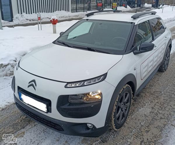 Balts Citroen C4 Cactus 2016 Viļņa, ar dzinēja tilpumu 1.60 L un nobraukumu 224 tūkst. km par 4950 €, foto 6 vietnē AUTOMOTO.COM.LV