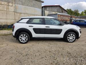 Balts Citroen C4 Cactus 2016 Rēzekne, ar dzinēja tilpumu 1.60 L un nobraukumu 0 tūkst. km par 5200 €, foto 3 vietnē AUTOMOTO.COM.LV