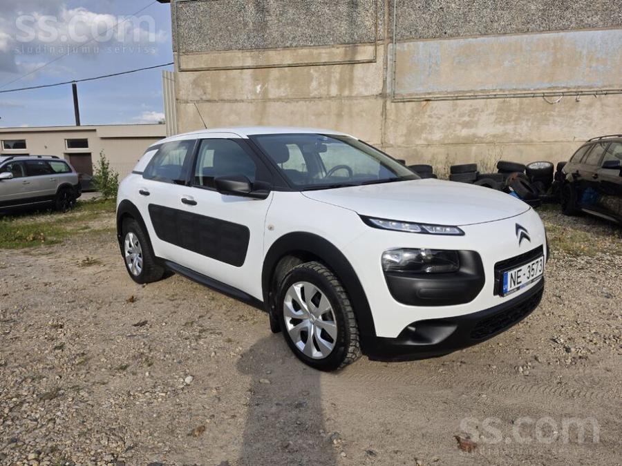Balts Citroen C4 Cactus 2016 Rēzekne, ar dzinēja tilpumu 1.60 L un nobraukumu 0 tūkst. km par 5200 €, foto 5 vietnē AUTOMOTO.COM.LV