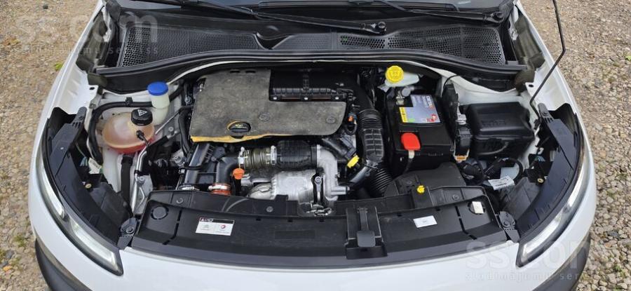 Balts Citroen C4 Cactus 2016 Rēzekne, ar dzinēja tilpumu 1.60 L un nobraukumu 0 tūkst. km par 5200 €, foto 21 vietnē AUTOMOTO.COM.LV