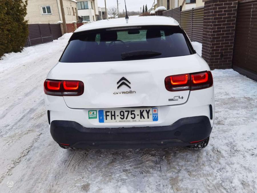 Balts Citroen C4 Cactus 2019 Kauņa, ar dzinēja tilpumu 1.50 L un nobraukumu 150 tūkst. km par 6200 €, foto 8 vietnē AUTOMOTO.COM.LV