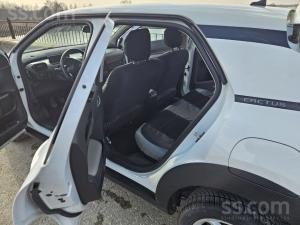 White Citroen C4 Cactus 2019 in Jekabpils, with an engine capacity of 1.50 L and mileage of 169 thousand km for 6499 €, photo 10 on AUTOMOTO.COM.LV