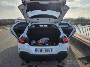 White Citroen C4 Cactus 2019 in Jekabpils, with an engine capacity of 1.50 L and mileage of 169 thousand km for 6499 €, photo 11 on AUTOMOTO.COM.LV
