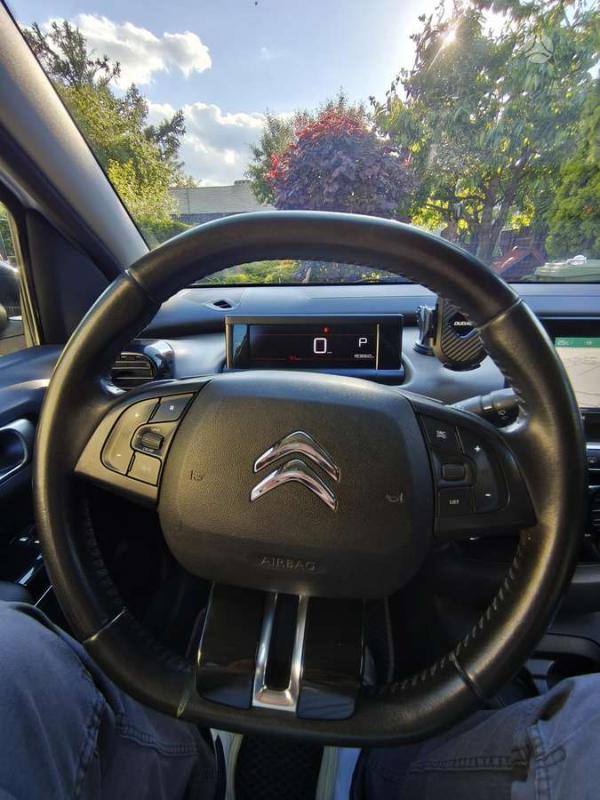 Balts Citroen C4 Cactus 2019 Kauņa, ar dzinēja tilpumu 1.50 L un nobraukumu 194 tūkst. km par 7900 €, foto 10 vietnē AUTOMOTO.COM.LV